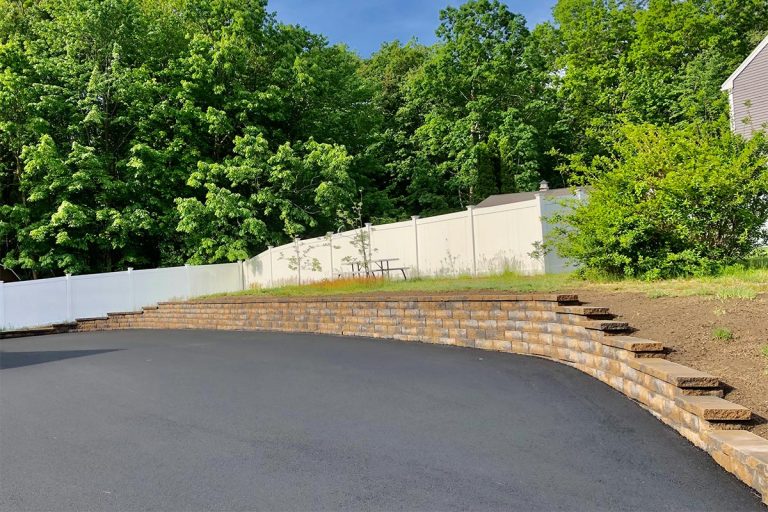 NH Stone Work - Retaining Walls | Nowak Landscape Construction
